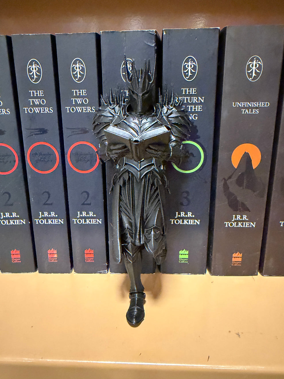 Middle Earth Inspired Bookends – Collector Edition – Waew Store