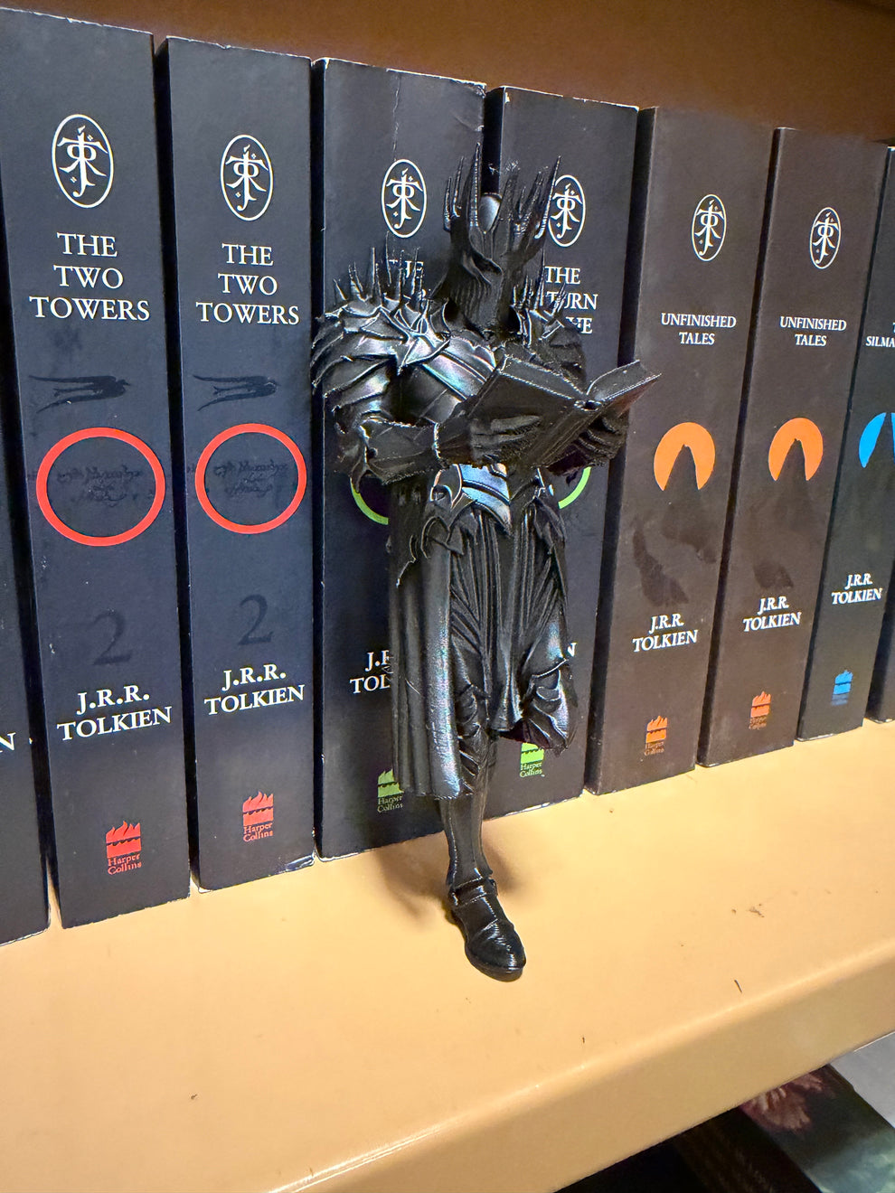 Middle Earth Inspired Bookends – Collector Edition – Waew Store